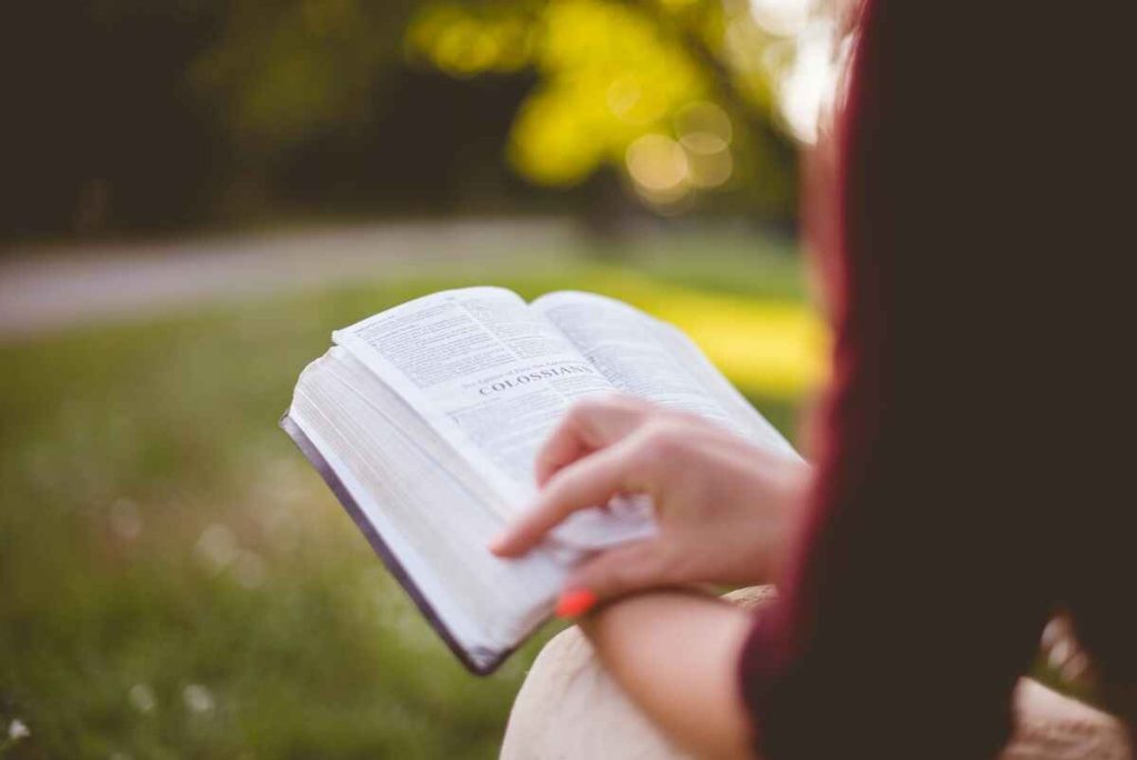 100 Powerful Biblical Girl Names With Meanings HappyBabyHub 100-powerful-biblical-girl-names-with-meanings-happybabyhub