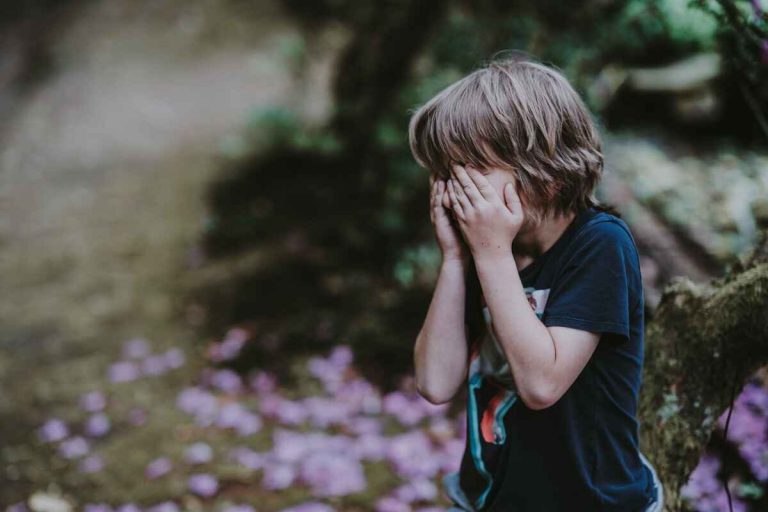 100 Strong Gaelic Boy Names and Meanings - HappyBabyHub